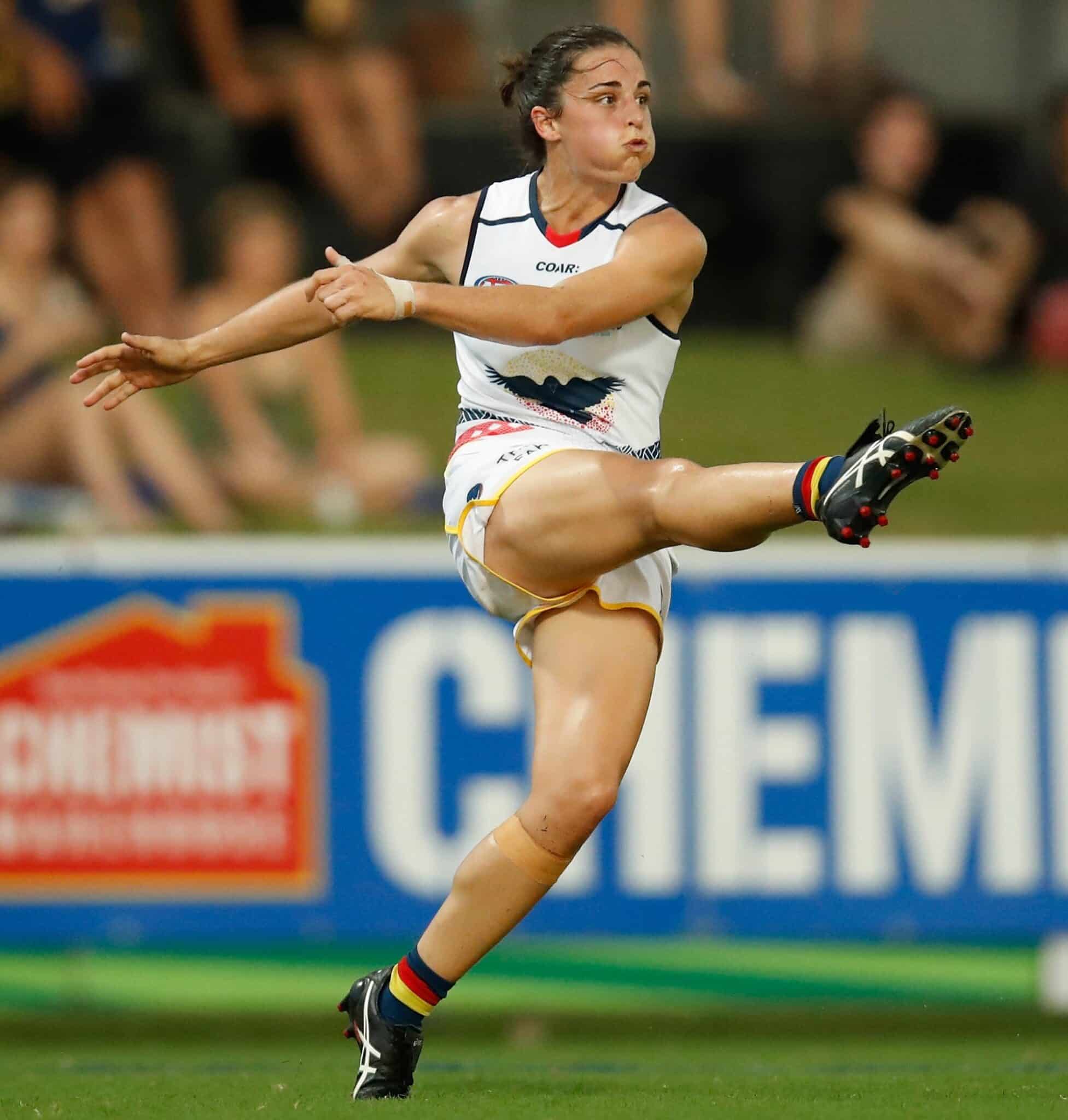 Angela Foley | Adelaide Football Club