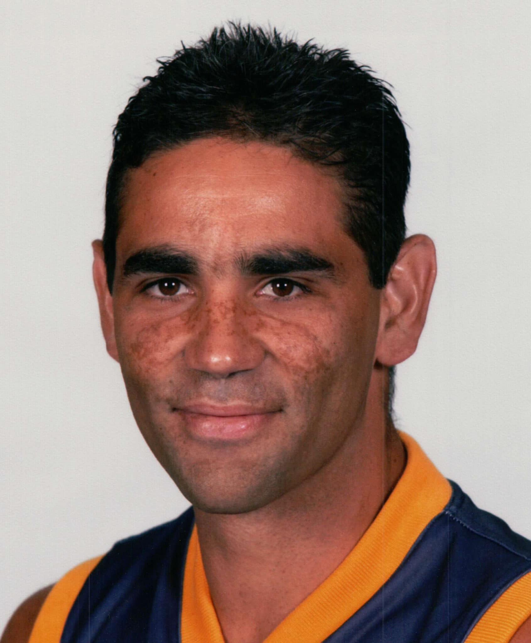 Locker/Jumper 5 | Adelaide Football Club