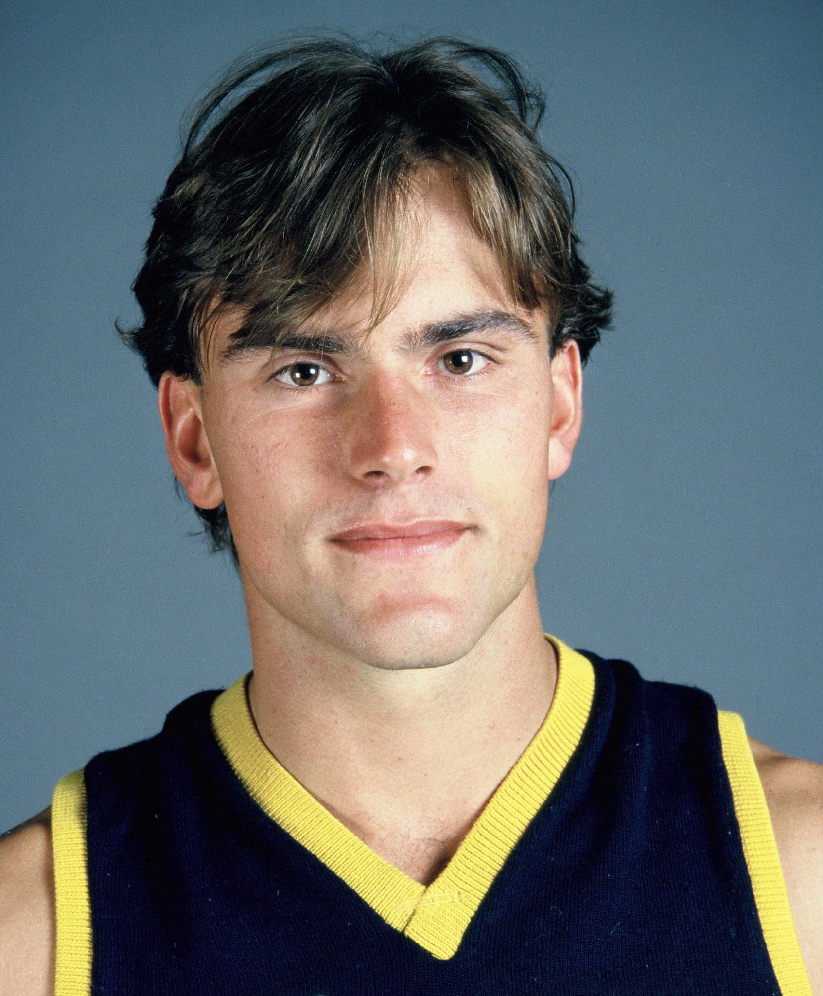 Locker/Jumper 27 | Adelaide Football Club