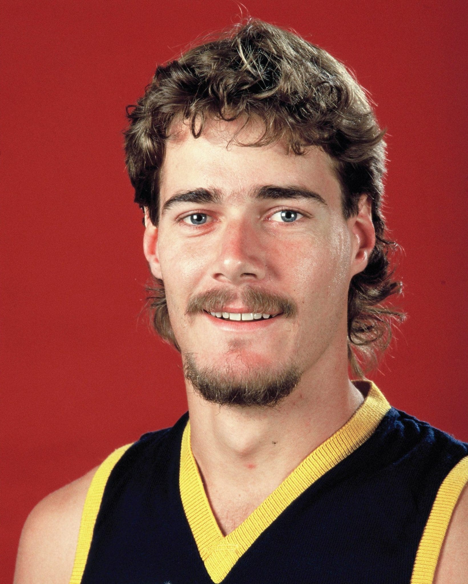 Locker/Jumper 15 | Adelaide Football Club